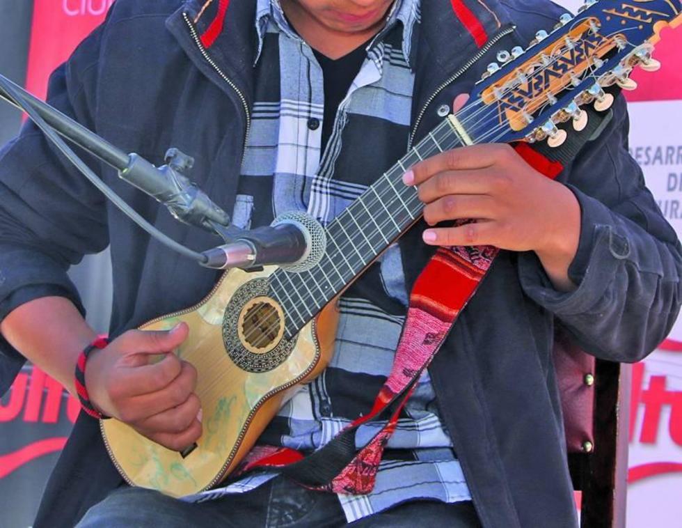 Esta noche será la jornada del ciclo de charango Q’esintuu y Umantuu