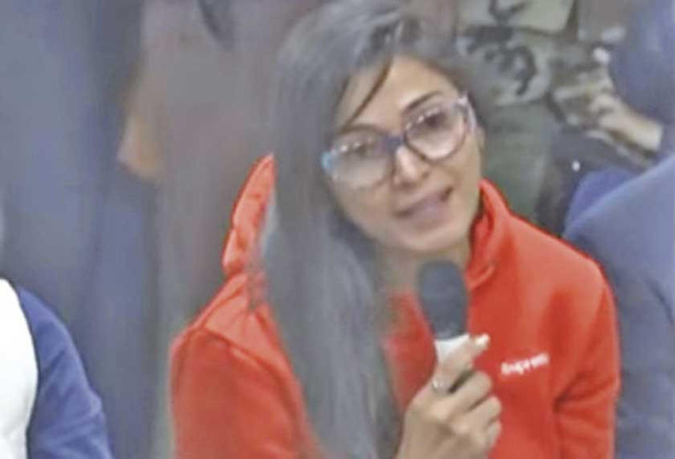 Modelo afirma que su único delito fue salir con Pedro Montenegro Paz