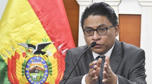 Ministro Lima: Camacho puede ser procesado por abandono de funciones si ...