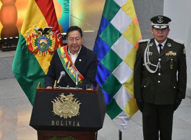 Presidente Arce pide no poner en “riesgo” la democracia y defender el ...