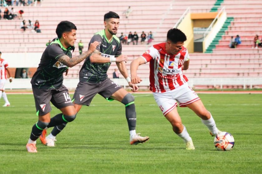 Independiente no pudo ante Always Ready