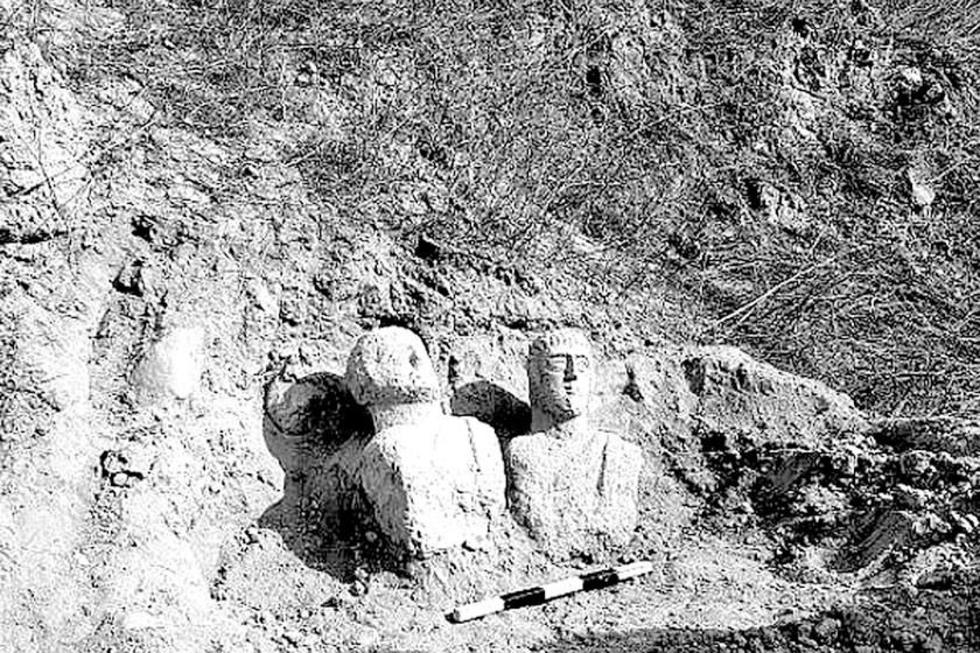 Descubren en Israel dos bustos funerarios romanos